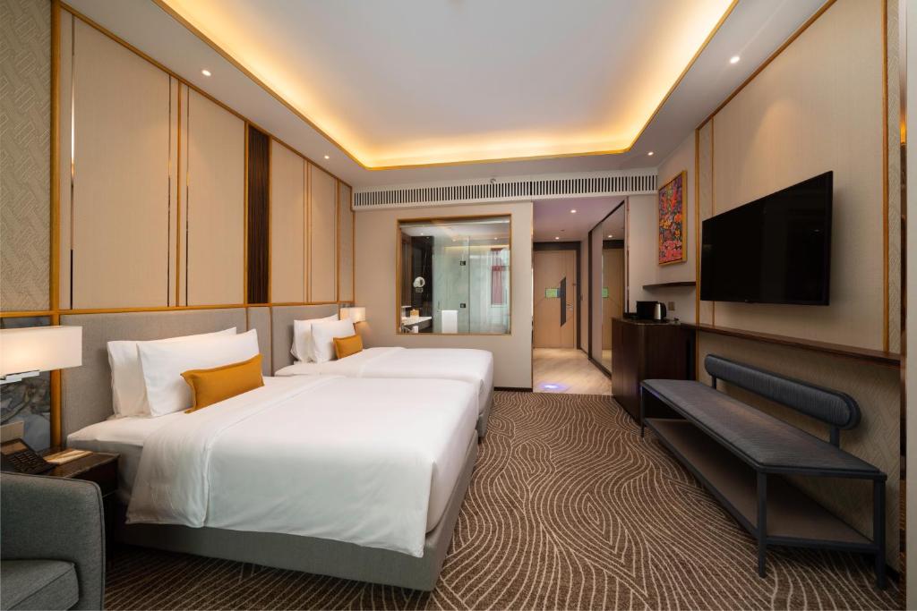 Best Price on Fili Hotel - NUSTAR Resort & Casino Cebu in Cebu + Reviews!