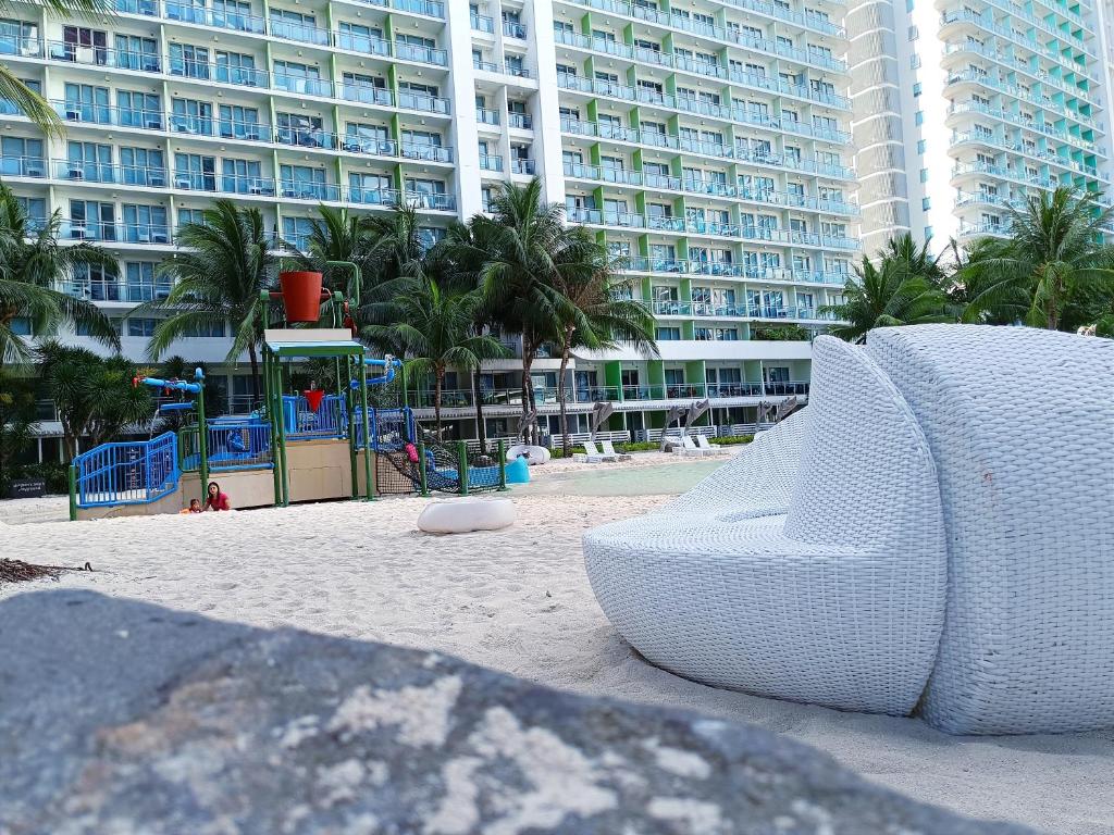Azure Urban Resort Residences, Manila | 2024 Updated Prices, Deals