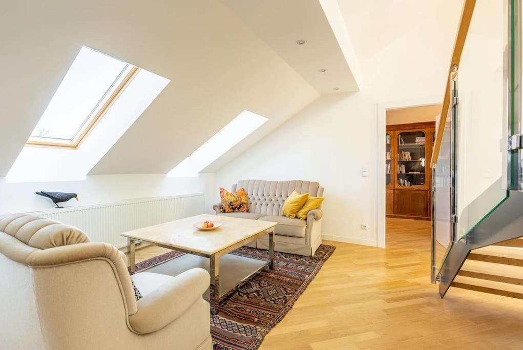 Up to 34% off - Dachgeschoß Traum in Grünruhelage - 20 Minuten ins Zentrum