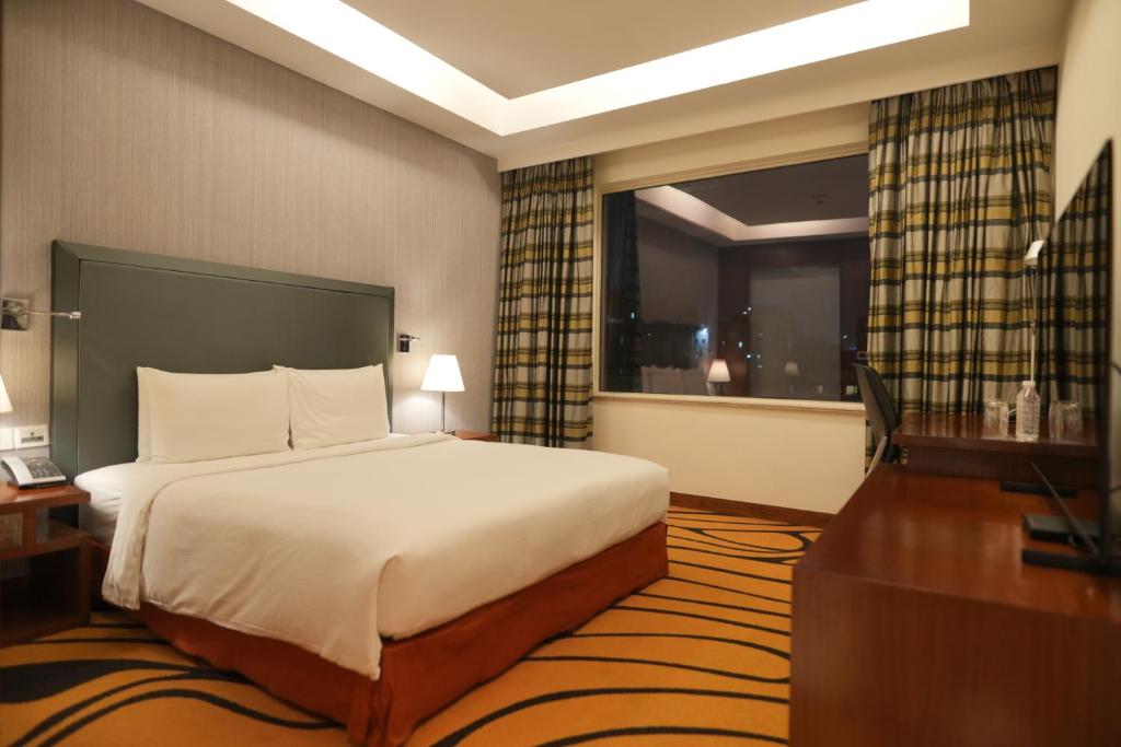 DoubleTree by Hilton Hotel Gurgaon - New Delhi NCR, New Delhi and NCR ...