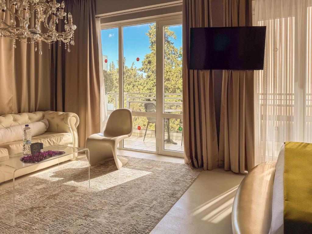 St George Lycabettus Hotel, Athens | 2024 Updated Prices, Deals