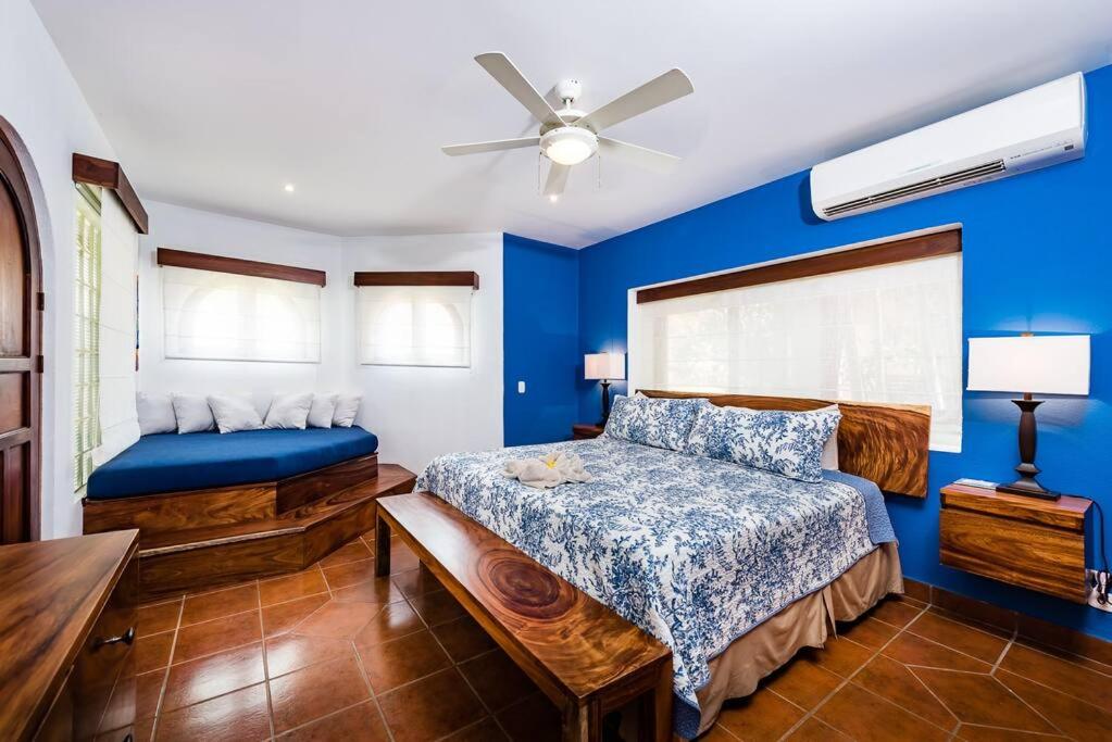Light & Breezy Beach Side Condo!, Tamarindo from $40