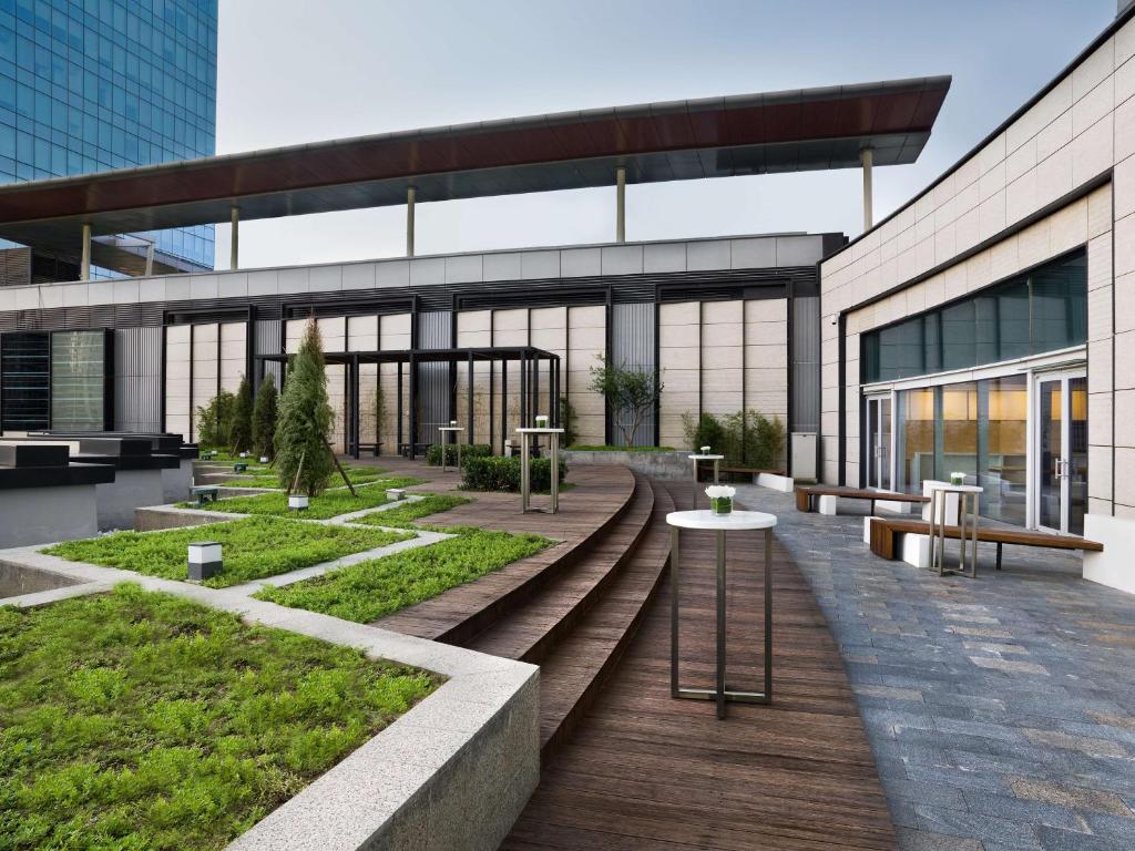 East Beijing Hotel, Beijing | 2025 Updated Prices, Deals