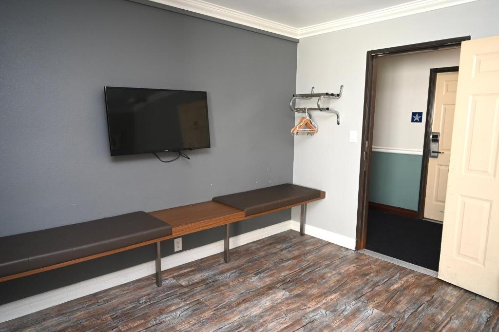 Hollywood Stars Inn, Los Angeles (CA) | 2024 Updated Prices, Deals