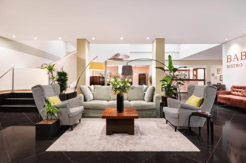 Best Price on Millennium Hotel London Knightsbridge in London + Reviews!