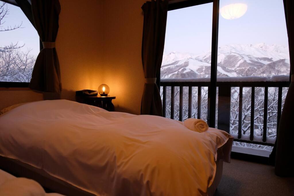 WAKURABA- Chalet with the best views !, Chalet Hakuba