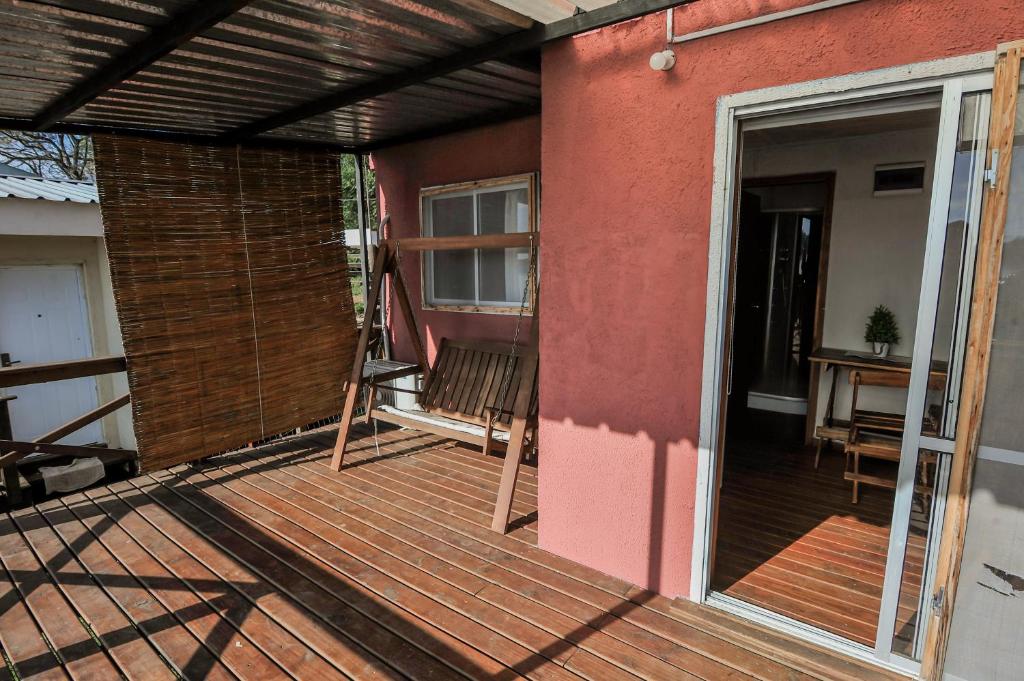 Cabaña Don Victorio frente al Río, Salto up to 25% OFF - Book Now