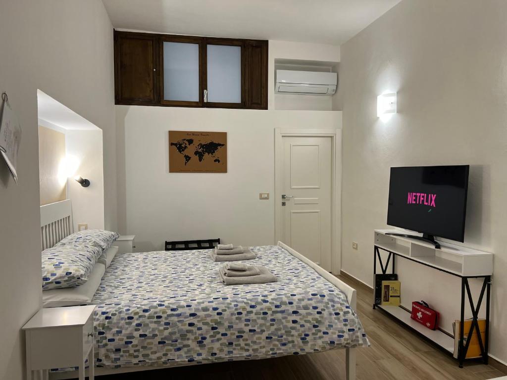 From €50pp - AL 106 Apartment [Free Wi-fi 5 min dalla Stazione], Prato