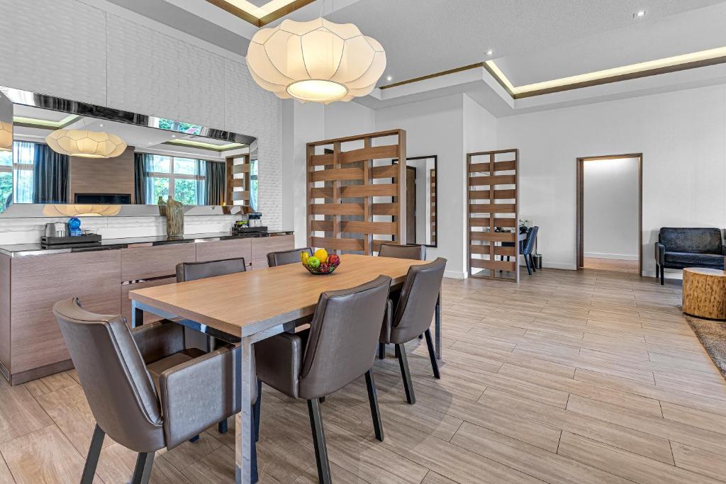 Hilton at Resorts World Bimini in Bimini - 2024 Deals