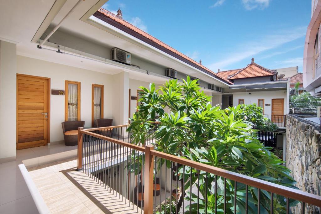 Angkul Angkul Segara Beach Kuta by Kamara Hotel (Bali) - Deals, Photos ...