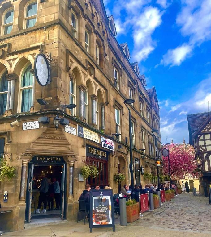 The Mitre Hotel, Manchester | 2025 Updated Prices, Deals