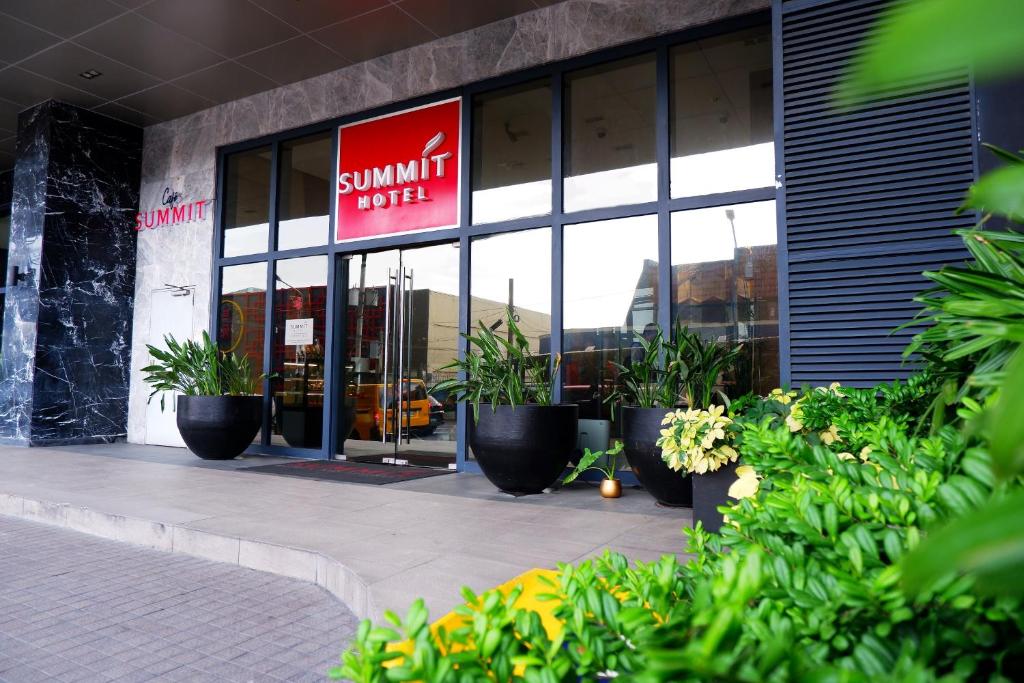Summit Hotel Greenhills, Manila | 2025 Updated Prices, Deals
