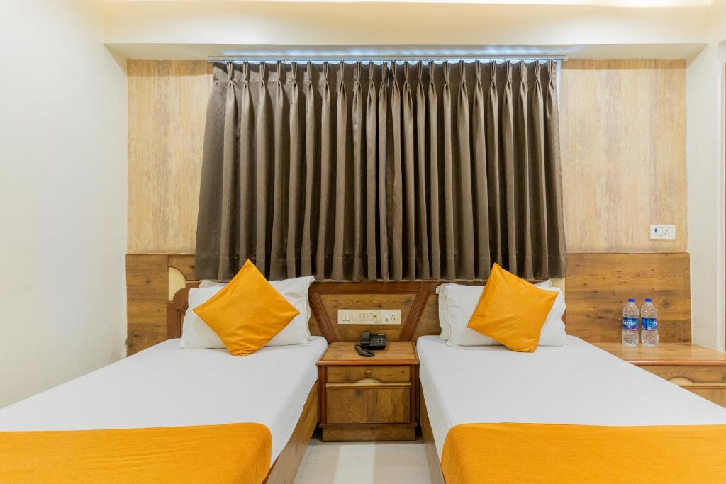 Hotel Prime, Ahmedabad from $11 - Book Now