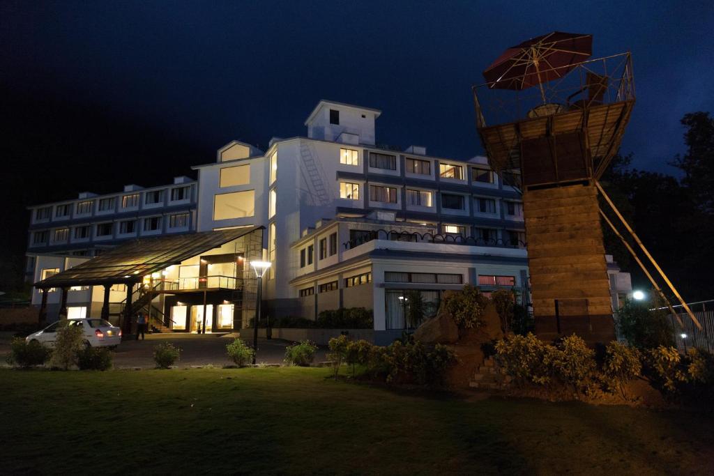 Sterling Munnar, Munnar | 2024 Updated Prices, Deals