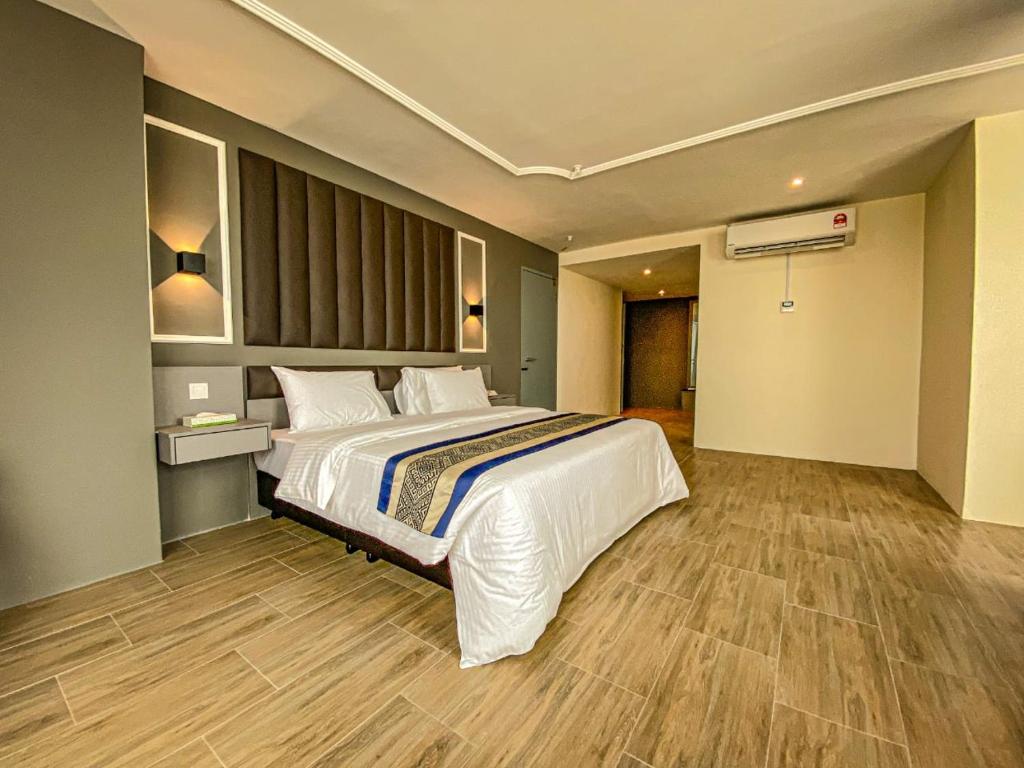 Muar Traders Hotel, Muar | 2024 Updated Prices, Deals