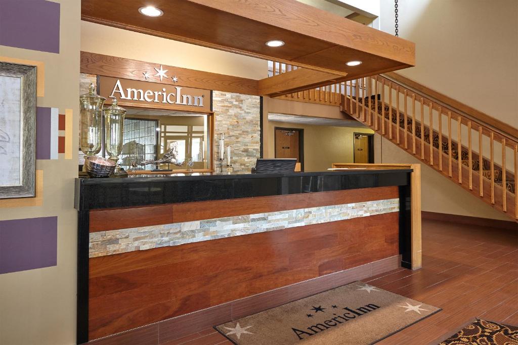 AmericInn by Wyndham Elkhorn Near Lake Geneva Hotel (Elkhorn (WI ...
