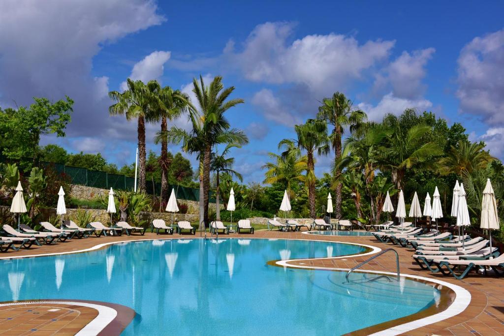Pestana Alvor Park Hotel Apartamento Serviced apartment - Deals, Photos ...