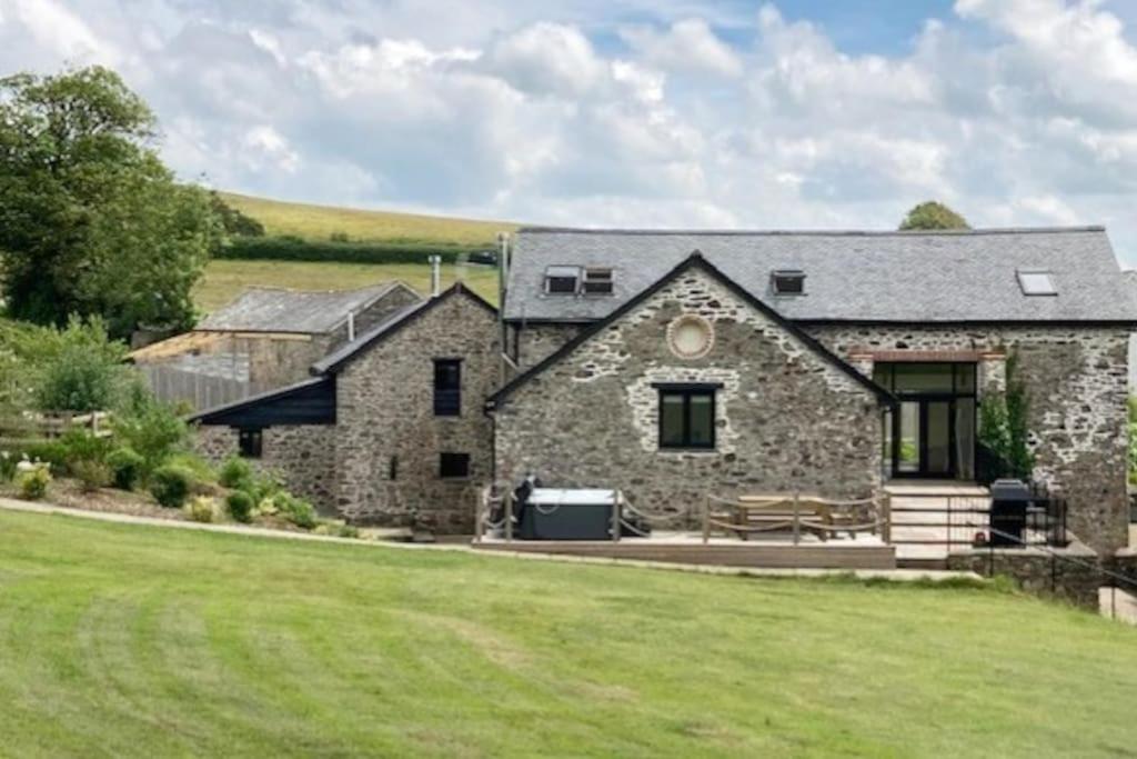 Plaistow Barton Barn - The Engine Room, Ferienhaus Barnstaple