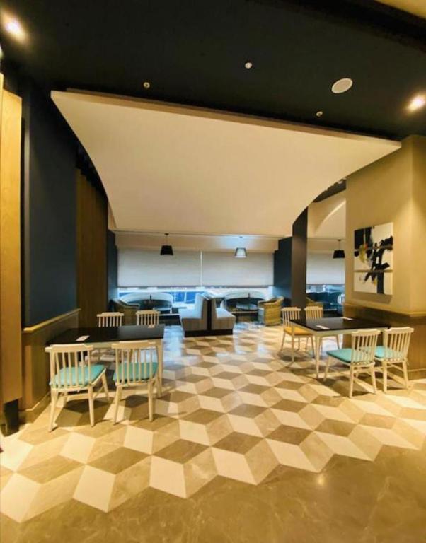 DLF Stay, Lucknow up to 38% OFF - Book Now