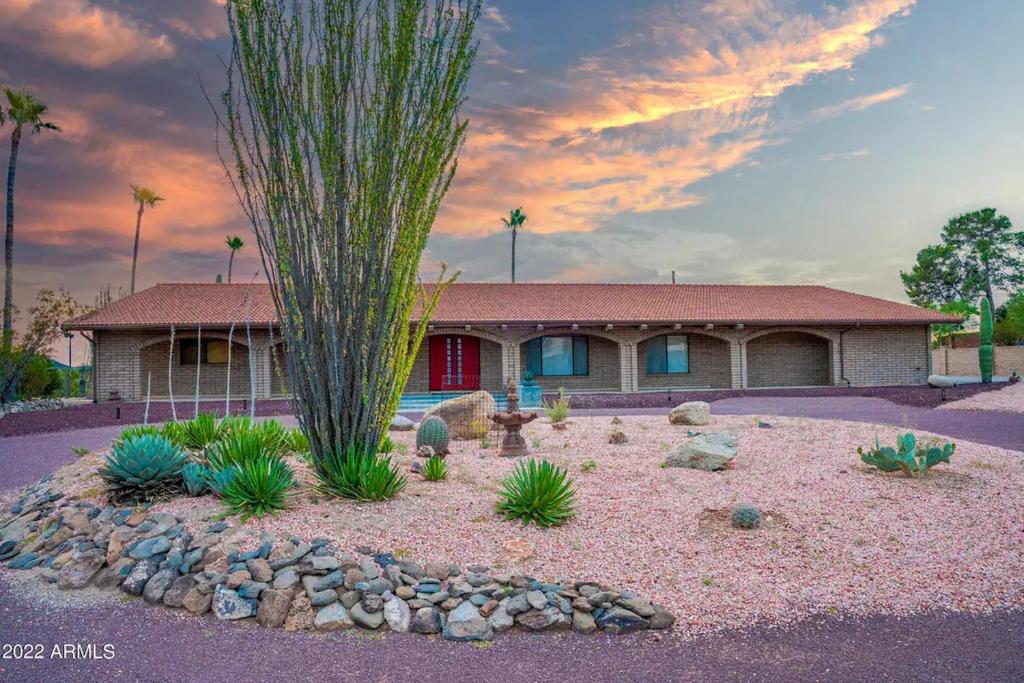 The Team Ropers Ranch House, Wickenburg, AZ up to 25% OFF - Book Now