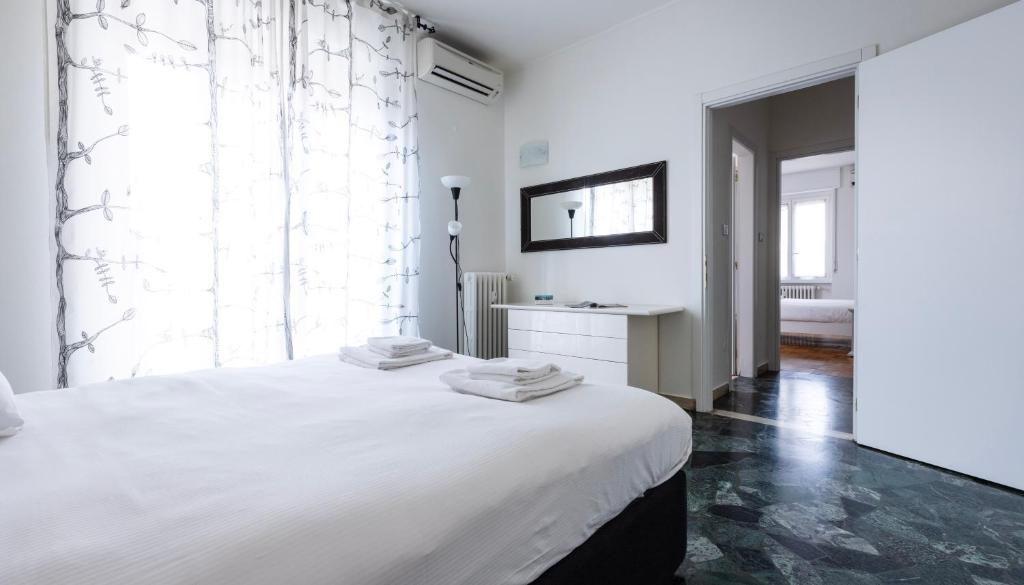 Italianway Easy - Bonnet 5, Milan from €40pp - Book Now