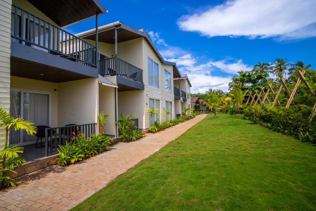 Sibaya Beach Resort, Goa, India - Photos, Room Rates & Promotions