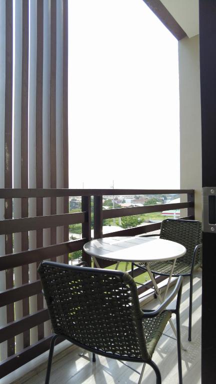 Acro Residences Hotel (Malolos) - Deals, Photos & Reviews