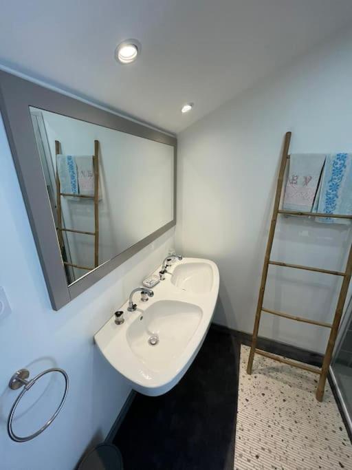Le Meix Joséphine Tournissoux, Fleurie up to 28% OFF - Book Now