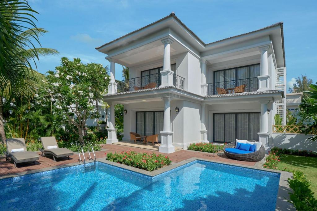 Danang Marriott Resort & Spa, Non Nuoc Beach Villas, Da Nang | 2025 ...