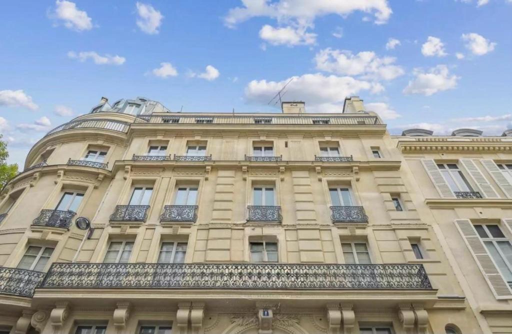 Fantastic Studio au Coeur de Paris, à 2 minutes du Musée d'Orsay ...