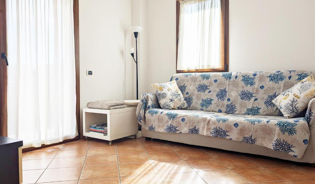 Casetta Maddalena Entire apartment (La Maddalena) - Deals, Photos & Reviews