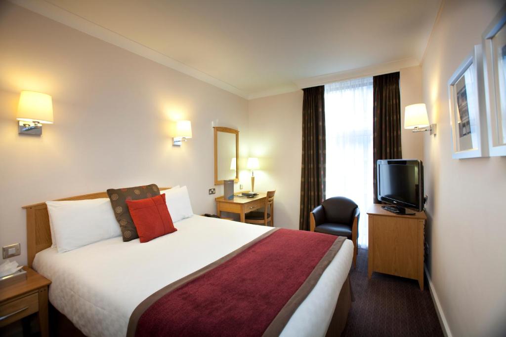 Manchester Portland By Sunday from £23pp - Book Now