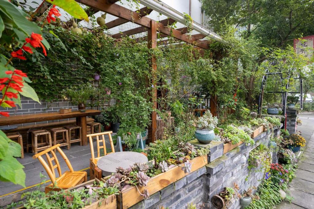 Qingcheng Mountain Huakai Shi minsu, Dujiangyan from $77