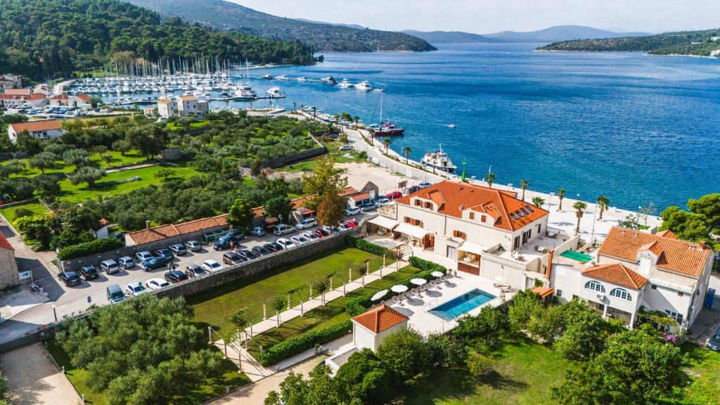 Apartments Vila Riva | Slano Hotels | £39pp Deposits