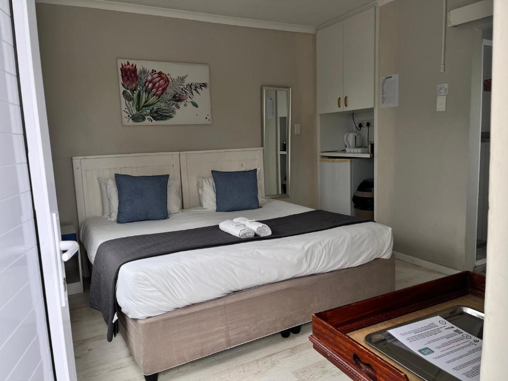 Table View Lodge, Cape Town from $26 - Book Now