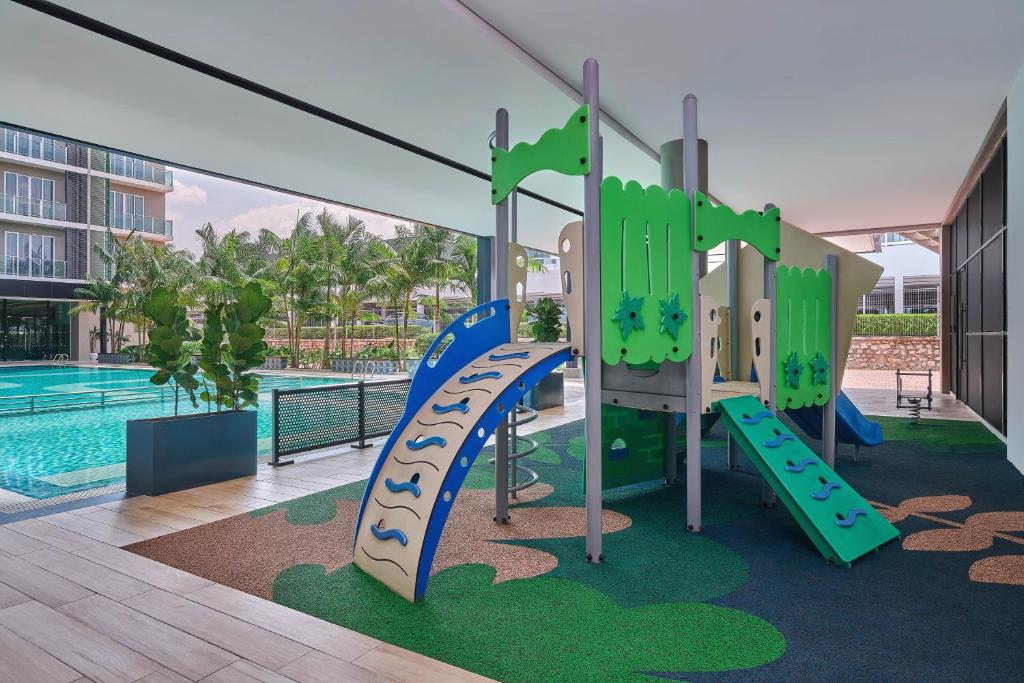 Four Points by Sheraton Desaru Hotel - Deals, Photos & Reviews