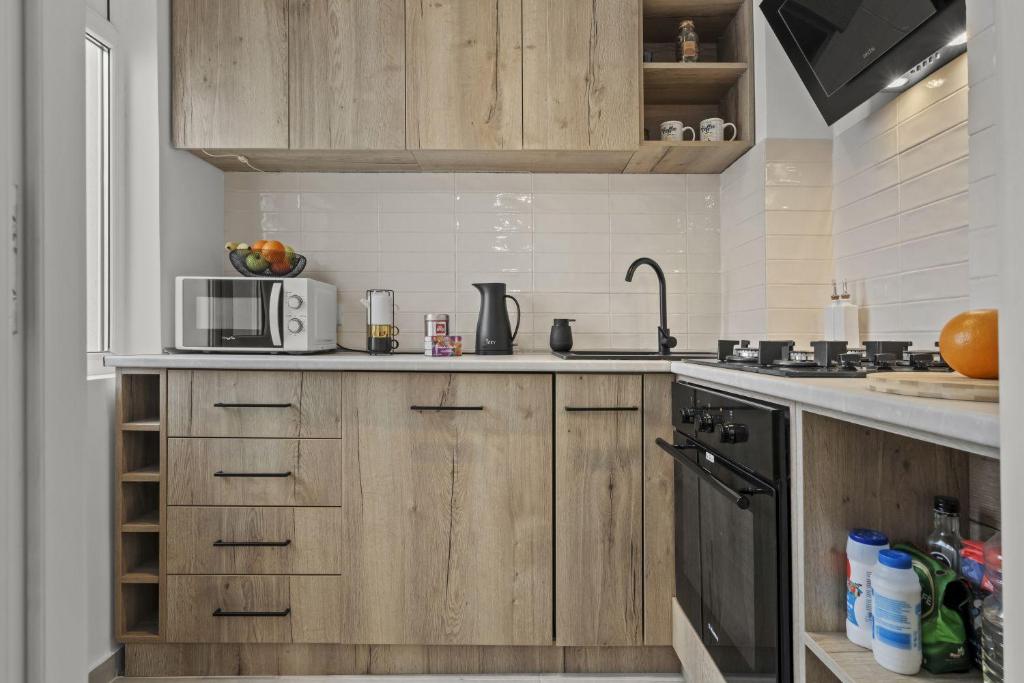 From $39pp - Urban View Studio - Metro Station - Self check-in - Shops ...