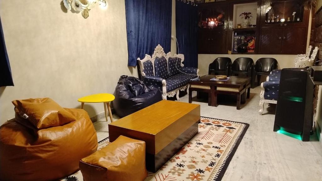 D-261, Bani park Entire place, Jaipur up to 30% OFF - Book Now