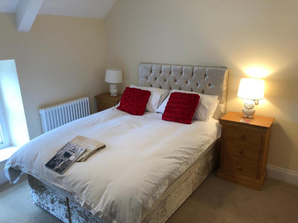 From £42pp - Cosy Cottage, Market Square View, Grade 2 Listed, Masham