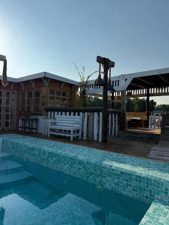 Banan Beach Resort (Ras Al Khaimah) - Deals, Photos & Reviews