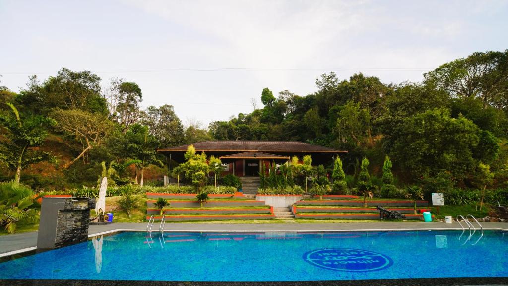 Hong Sau Resort, Sakleshpur from $12 - Book Now