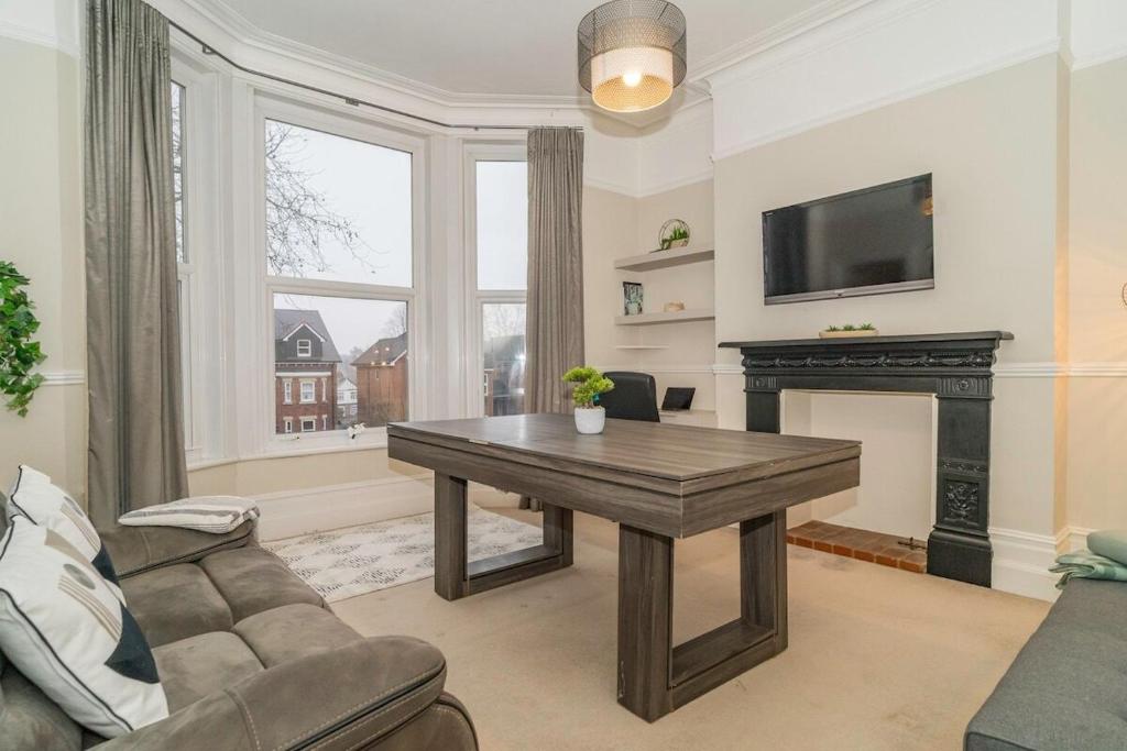 St John's Retreat, Royal Tunbridge Wells from £40pp - Book Now