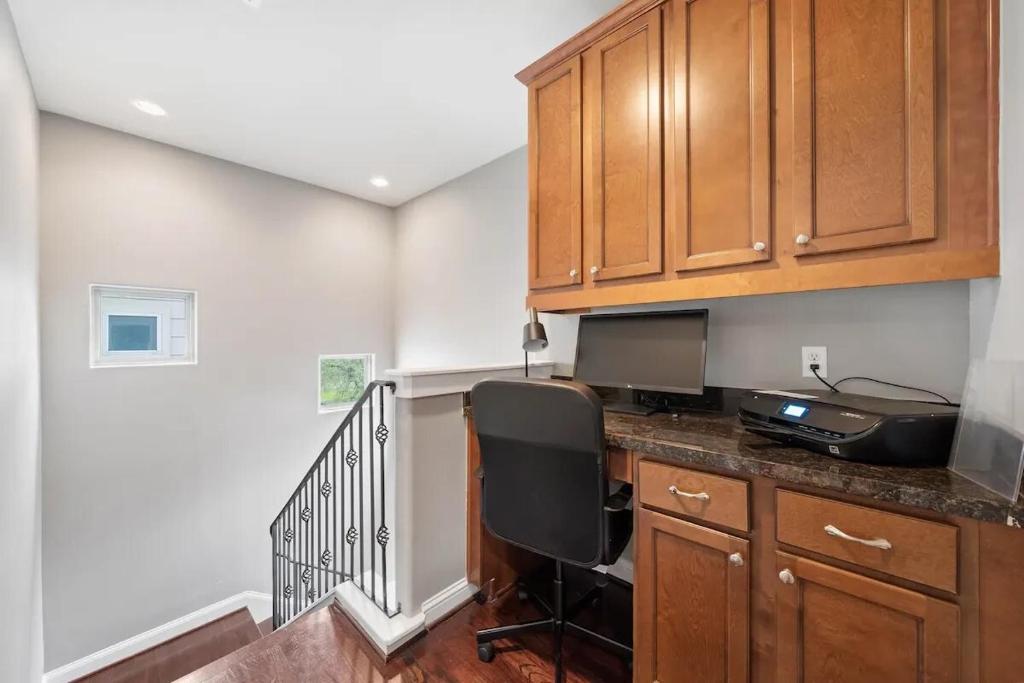 From $62 - 3BED 3BA Private Theater Room in Downtown HTX, Houston, TX