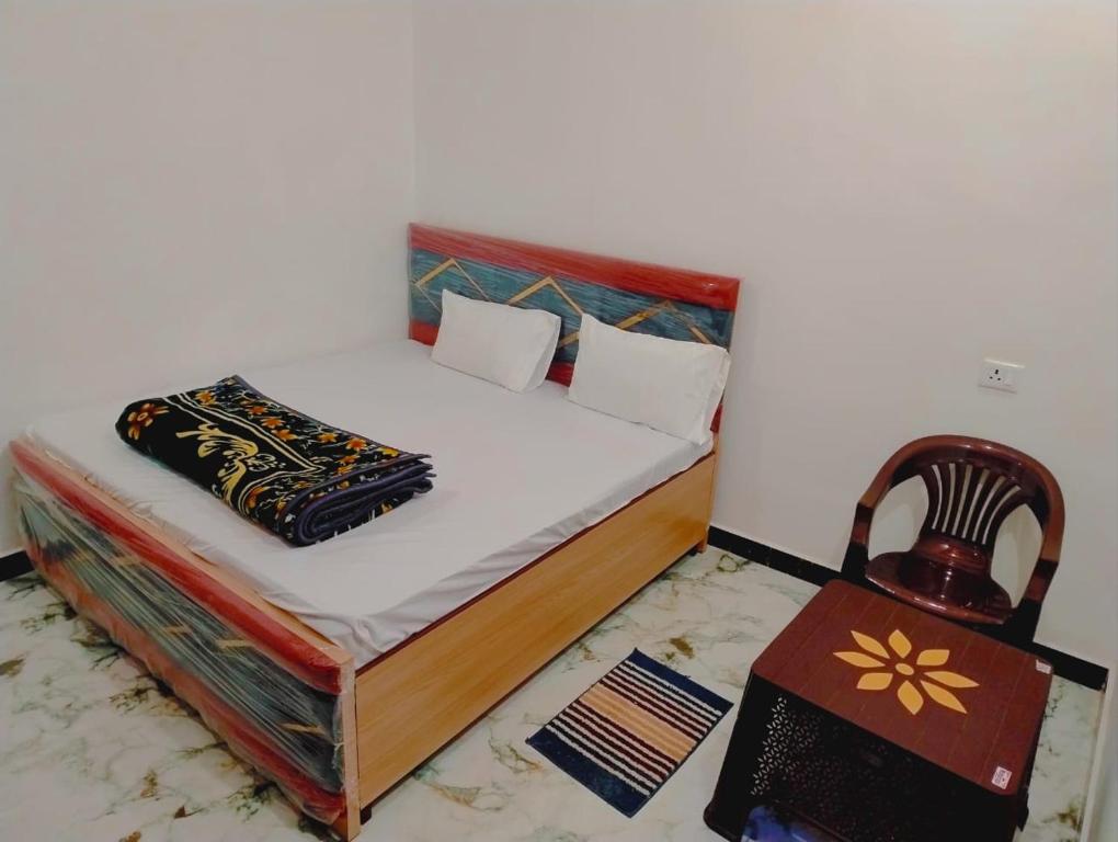 Sri Sitaram Hnuman Ji Guest House, Ayodhya from $11