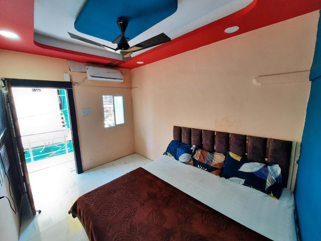 From $11 - Mrityunjay Yatri Niwas Full Air Conditioning Near Mahakaleshwar Jyotirlinga Temple ...