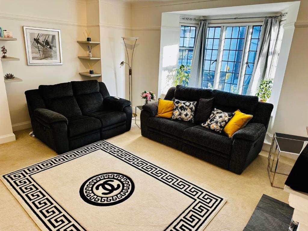 From £40pp - GerrardsCross - Stay4 - Parking - PetsOK - Wembley ...