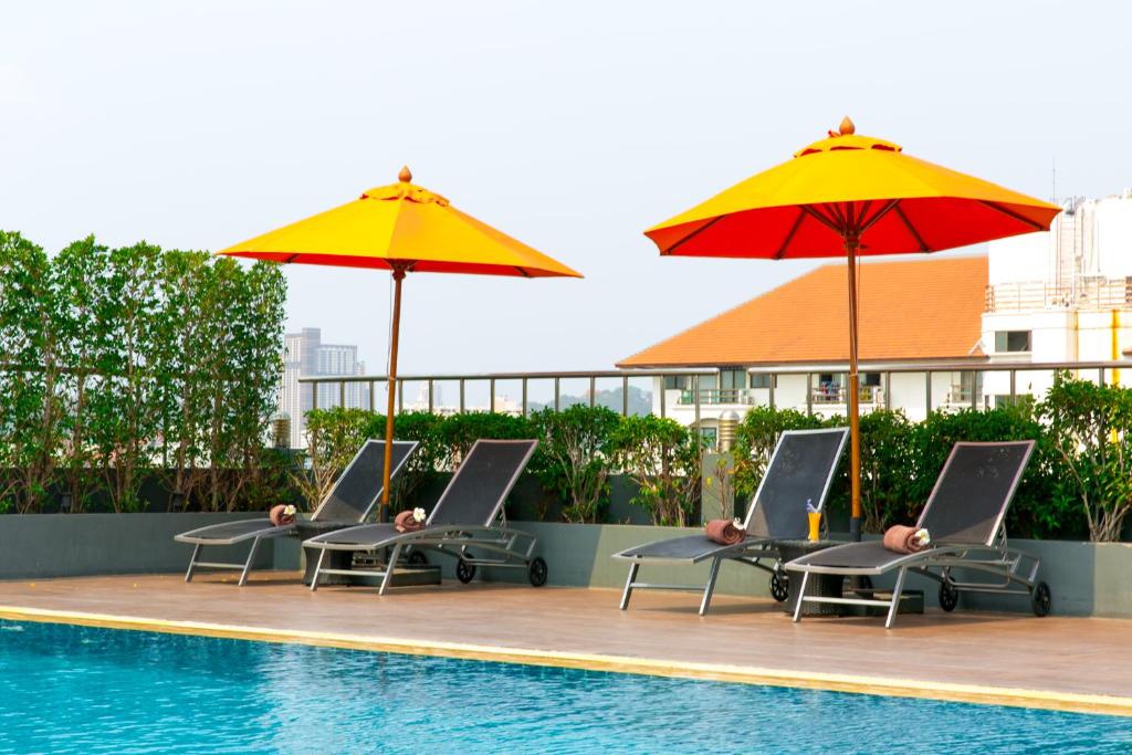 Adelphi Pattaya Hotel, Pattaya | 2024 Updated Prices, Deals