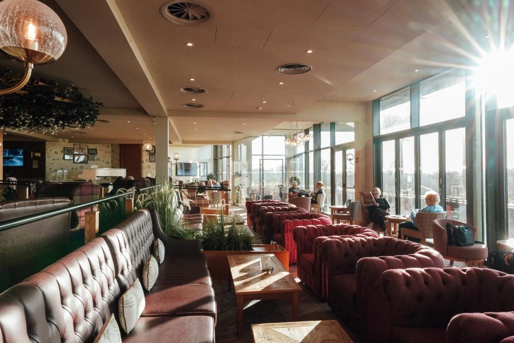 Warner Hotels - Studley Castle from £61 - Book Now