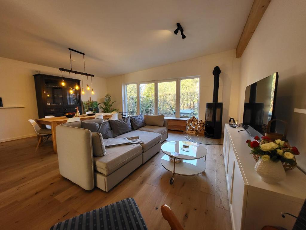 Paul&Peggy, Lilienthal from €40pp - Book Now