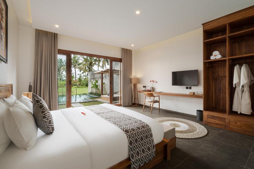 Best Price on Villa Kayuan - NEW! Cozy 2-Bedroom with Scenic Ricefield ...